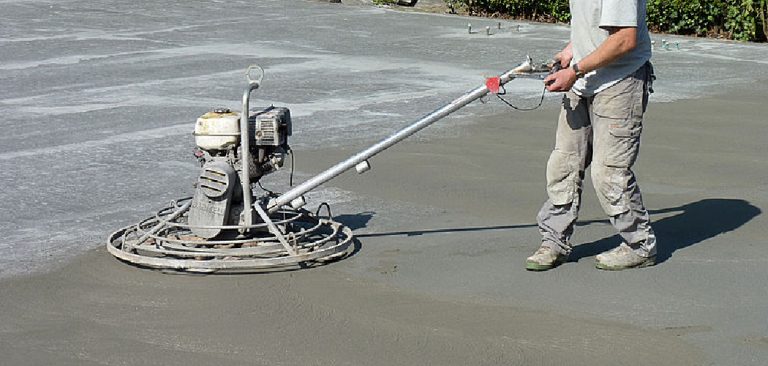 How to Power Trowel Concrete | 7 Effective Guidelines (2025)