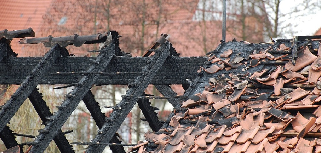 How to Fix a Collapsed Roof | 10 Easy Steps (2025)