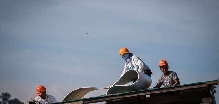 How to Install Roof Insulation | 10 Easy Methods (2025)