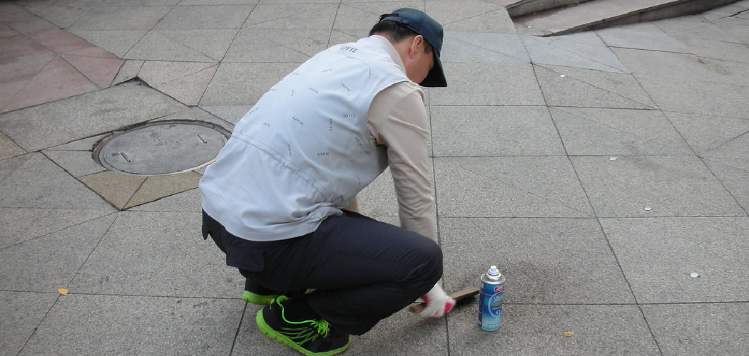 How to Get Gum Off Concrete | 6 Easy Steps (2025)